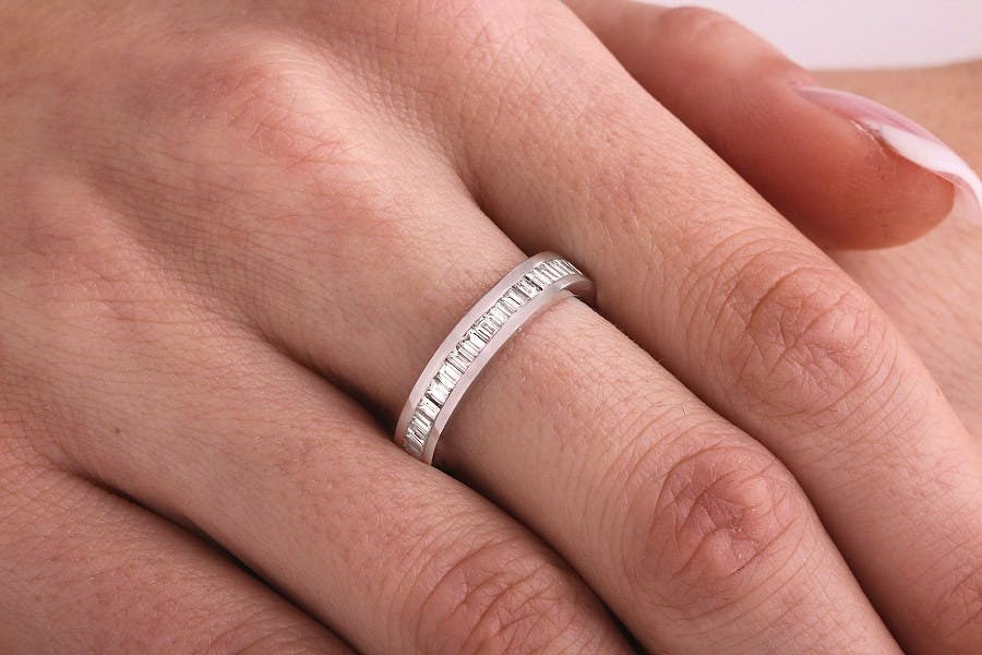 How To Choose An Eternity Ring | The Guide