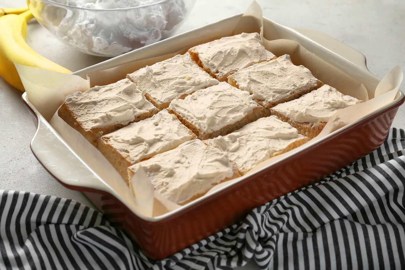 Tray Bon: 5 Easy & Delicious Tray Bakes | The GWG